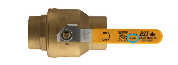 What certifications do the new 0825 series ball valves have?